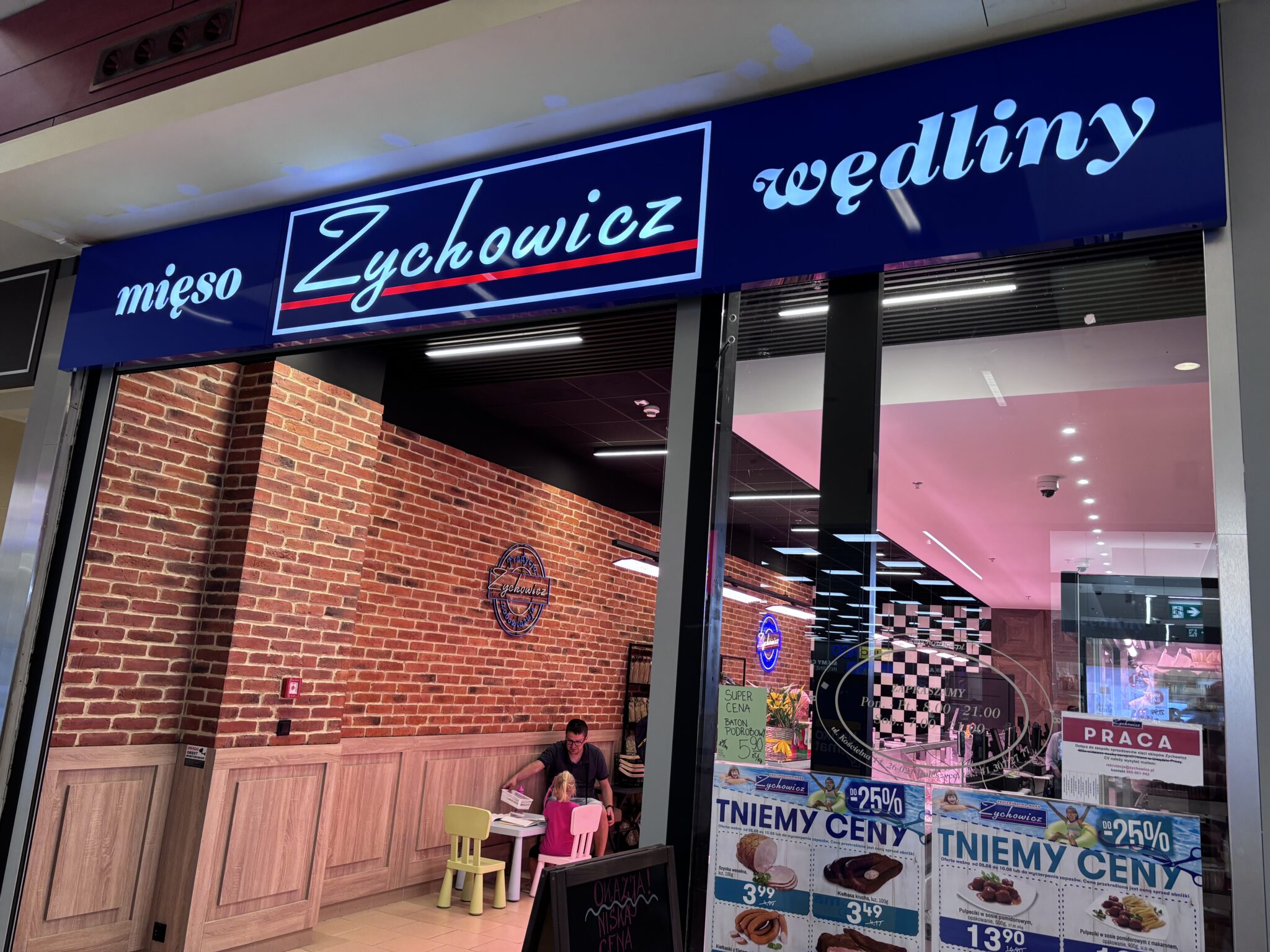 Handel: Firma Zychowicz przyspiesza rozwój dzięki systemom INFOVER - Infover